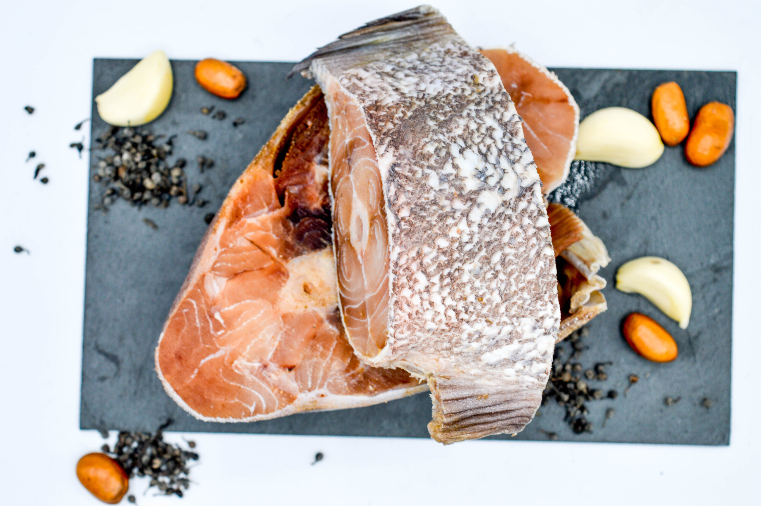 Morceaux de Thiof Surgelés (Mérou écaillé, vidé et découpé) – 1,5kg ...